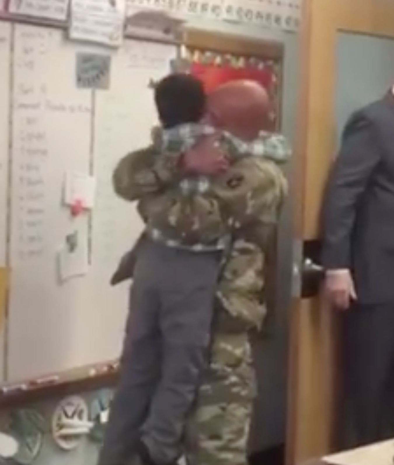 7-Year-Old’s School Presentation on Deployed Military Dad is Just ...