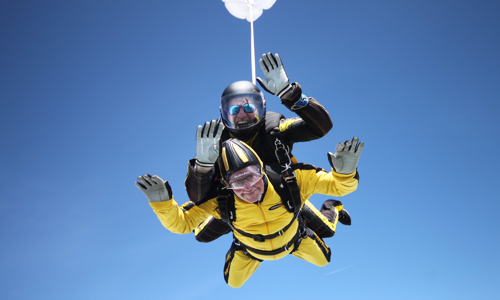 WATCH: 101-Year-Old WWII Veteran’s Record-Breaking Skydive – Faithwire