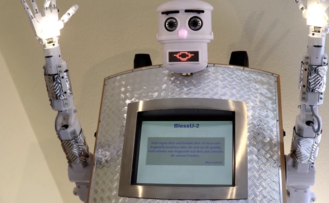 Meet the ‘Robot Priest’ That Offers Blessings in Numerous Languages ...