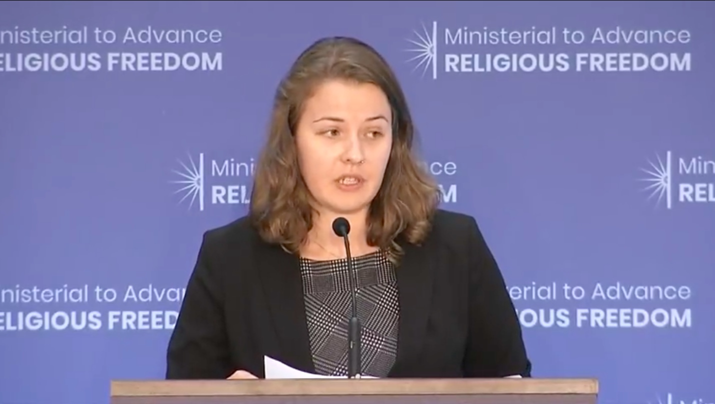 Daughter of Imprisoned Pastor Andrew Brunson Chokes Up During ...