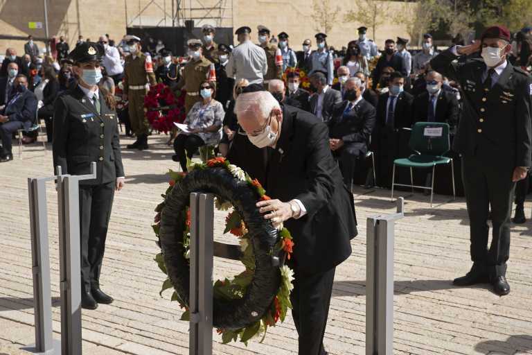 ‘Sacred Duty’: On Holocaust Memorial Day, Israel Remembers 6 Million ...
