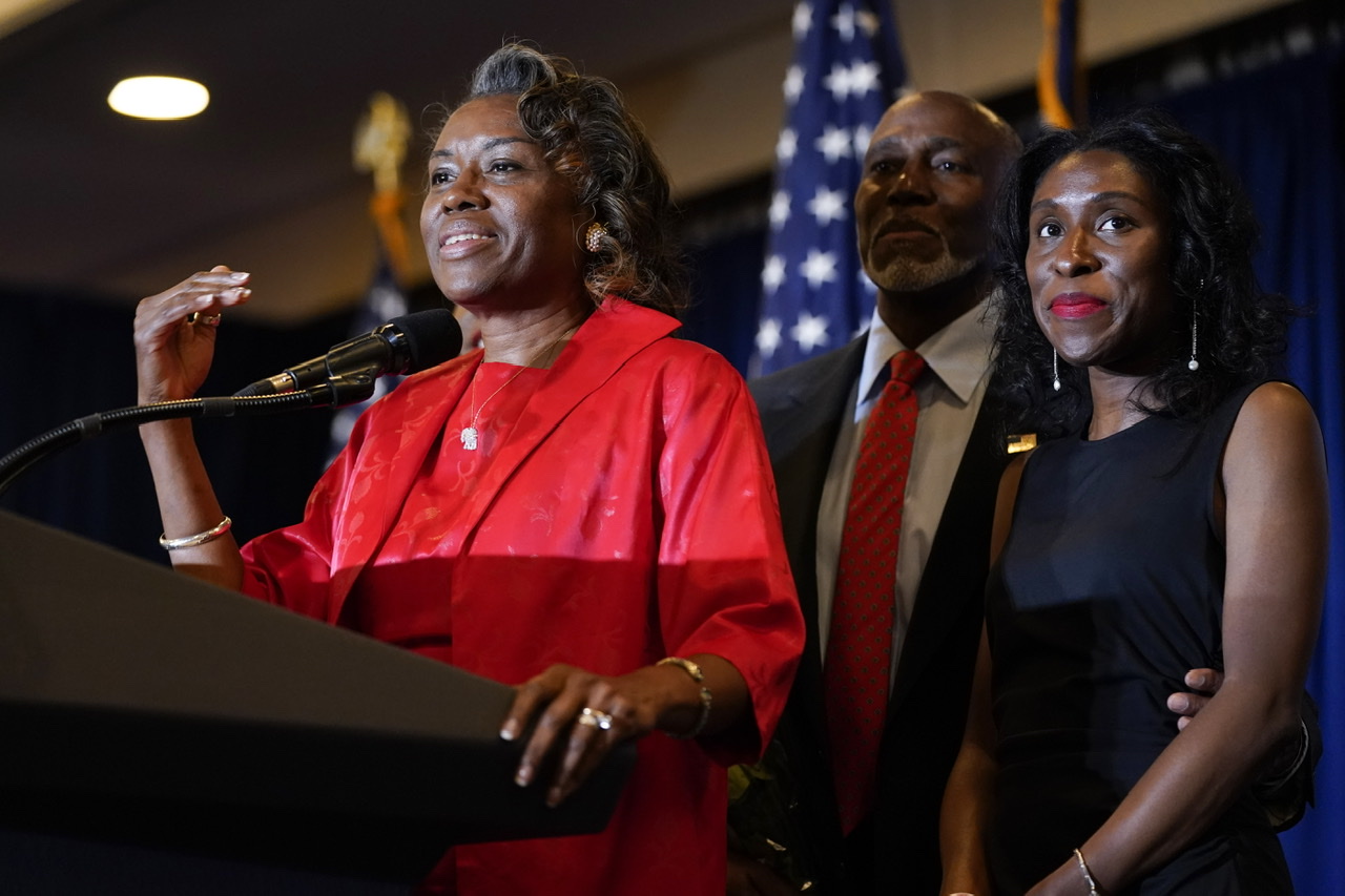 ‘Thank You, Jesus’: Winsome Sears Focuses on Faith After Making History ...