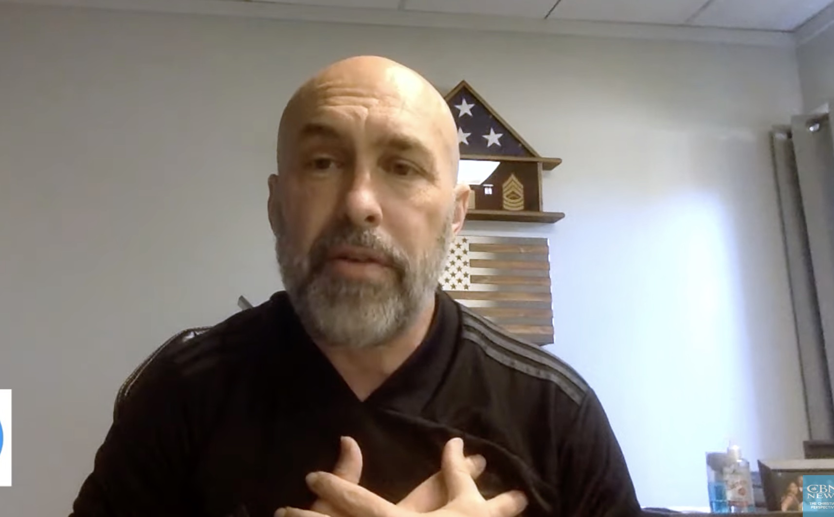 US Marine-Turned-Pastor Abandons ‘Eye-for-an-Eye’ Mentality, Offers ...