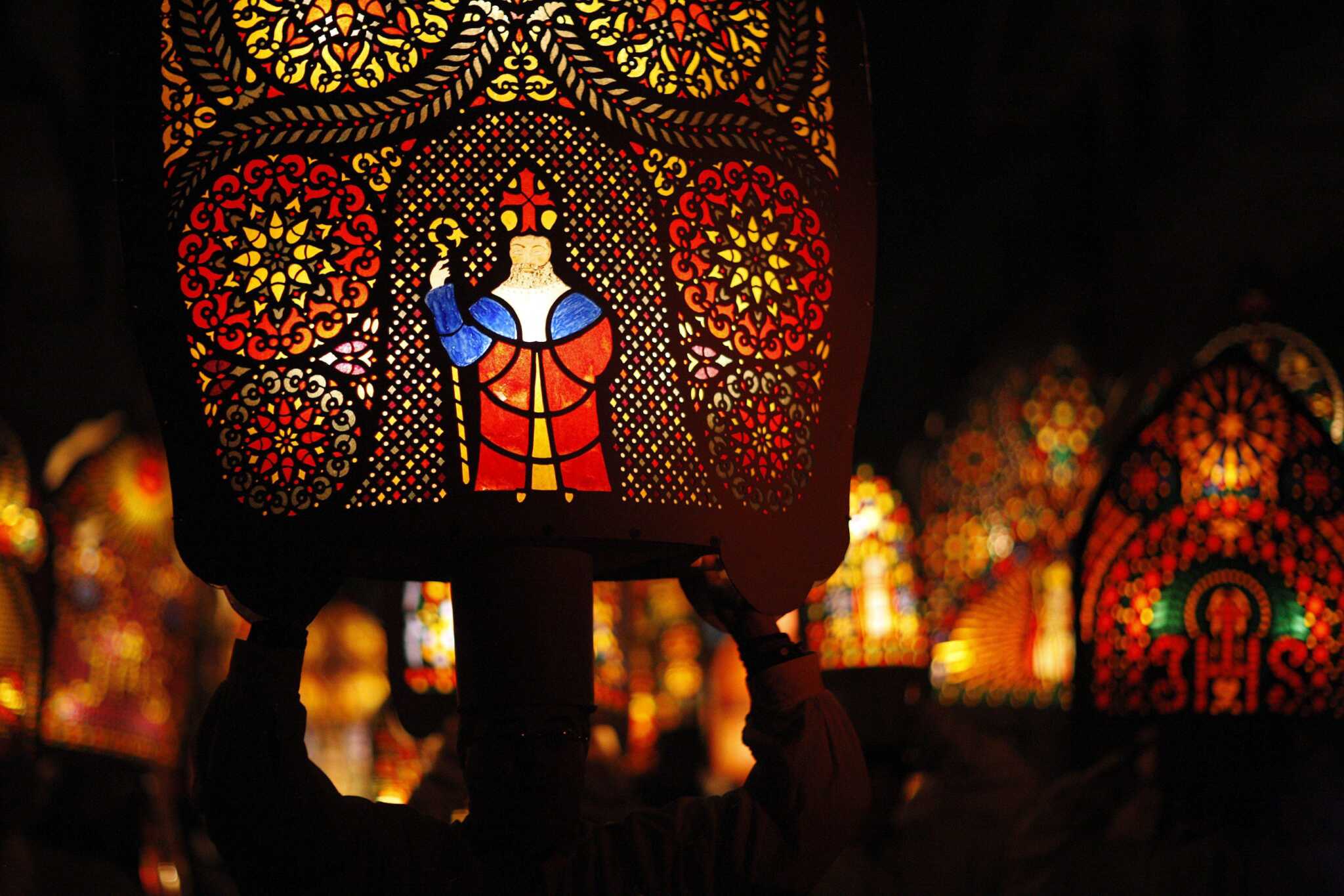 About That Time Saint Nick Punched a Heretic – Faithwire