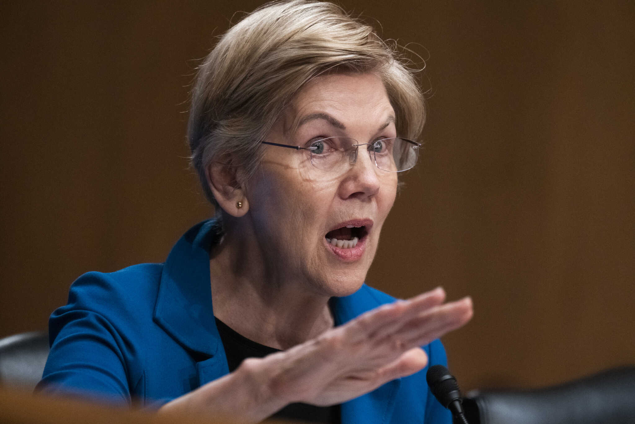 Elizabeth Warren Asked if ‘Bounties’ Against Supreme Court Justices ...