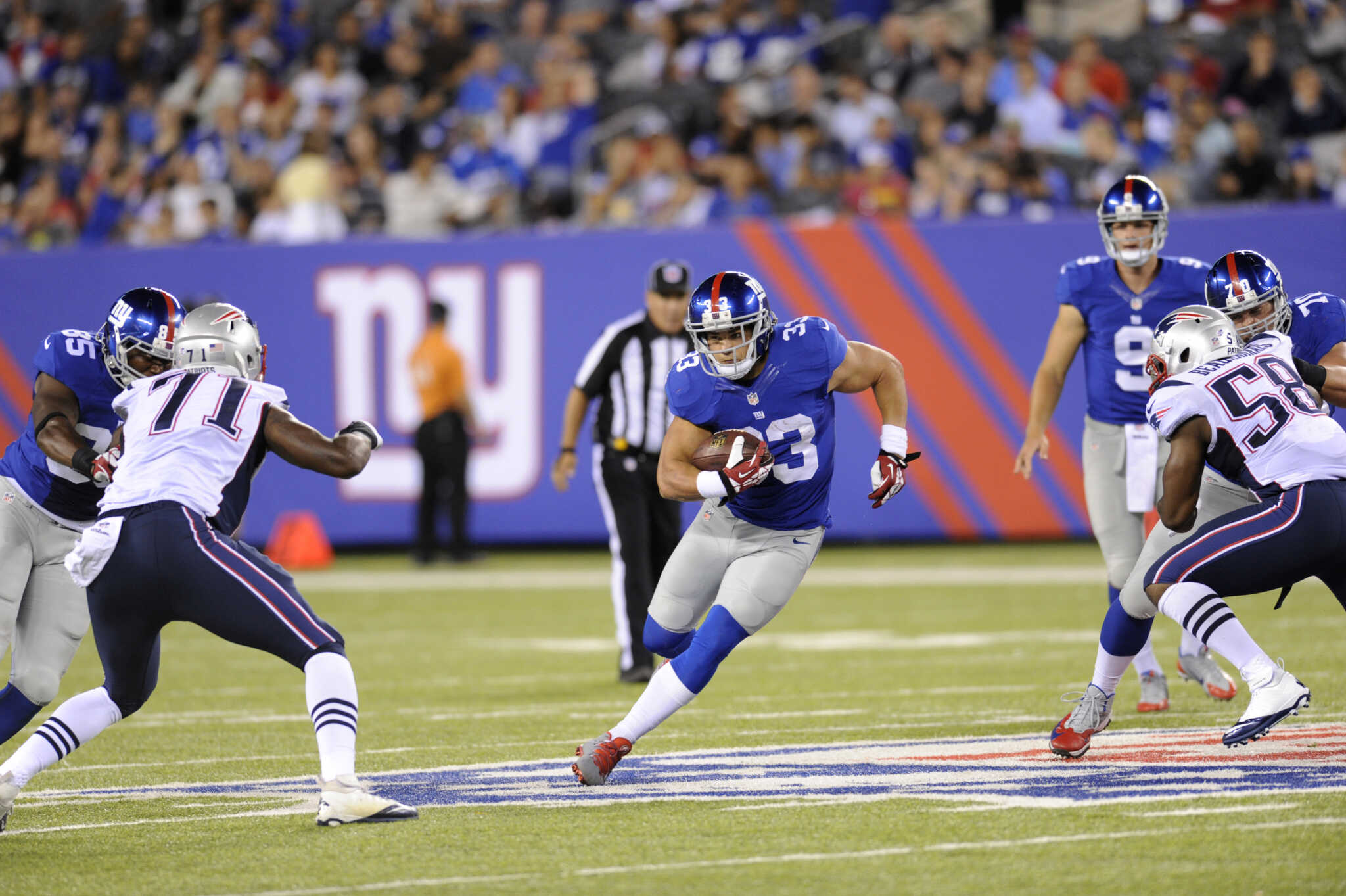 PRAY: Ex-NFL Star Reportedly ‘Unconscious in ICU’ After Saving Kids From Drowning – Faithwire