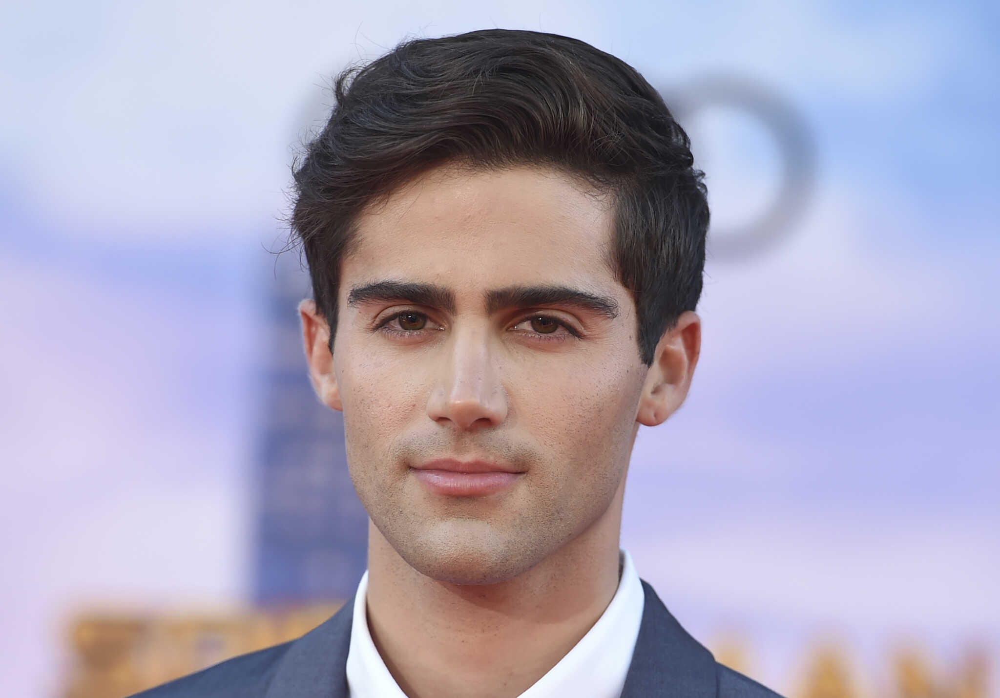 TV Star Finds Faith, Is Baptized While Filming Scene for New Movie ...