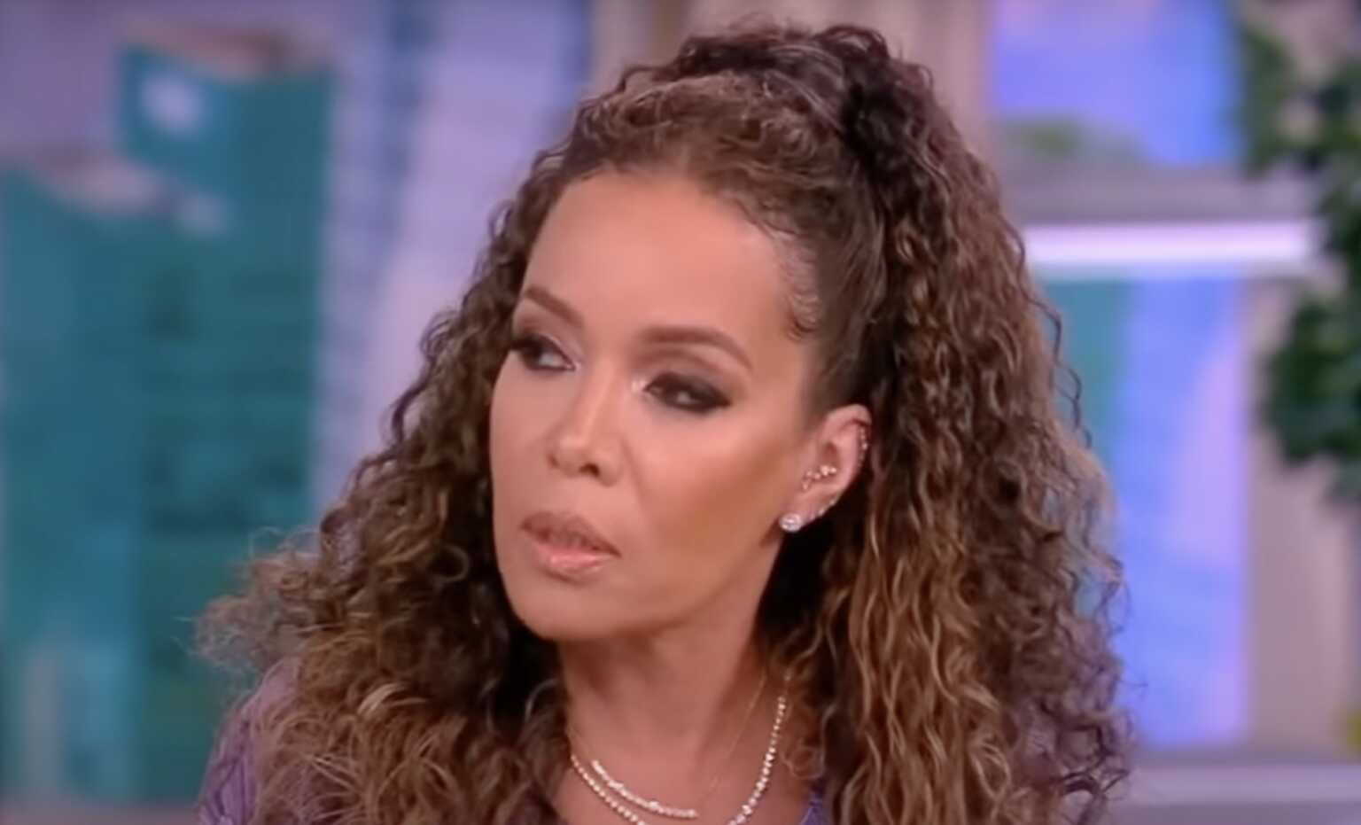 ‘The View’ Co-host Says Bill Maher ‘Should Be Ashamed’ for Condemning ...