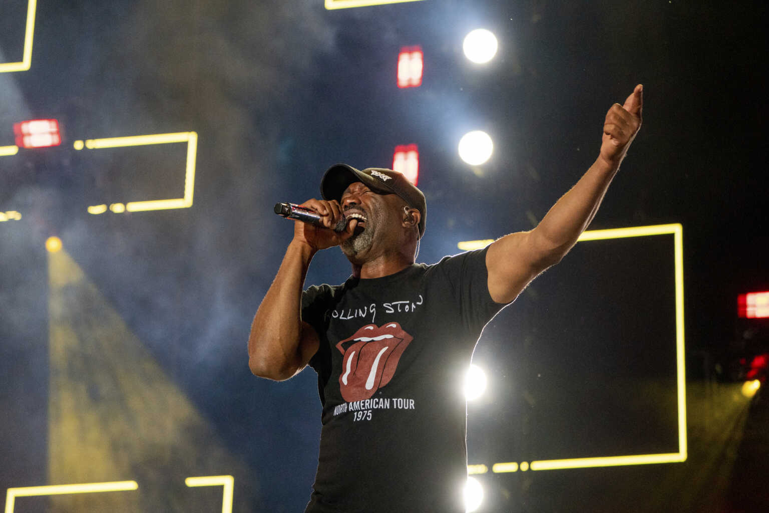 Darius Rucker Opens Up About ‘Only Hard Part’ of Being Famous Country ...
