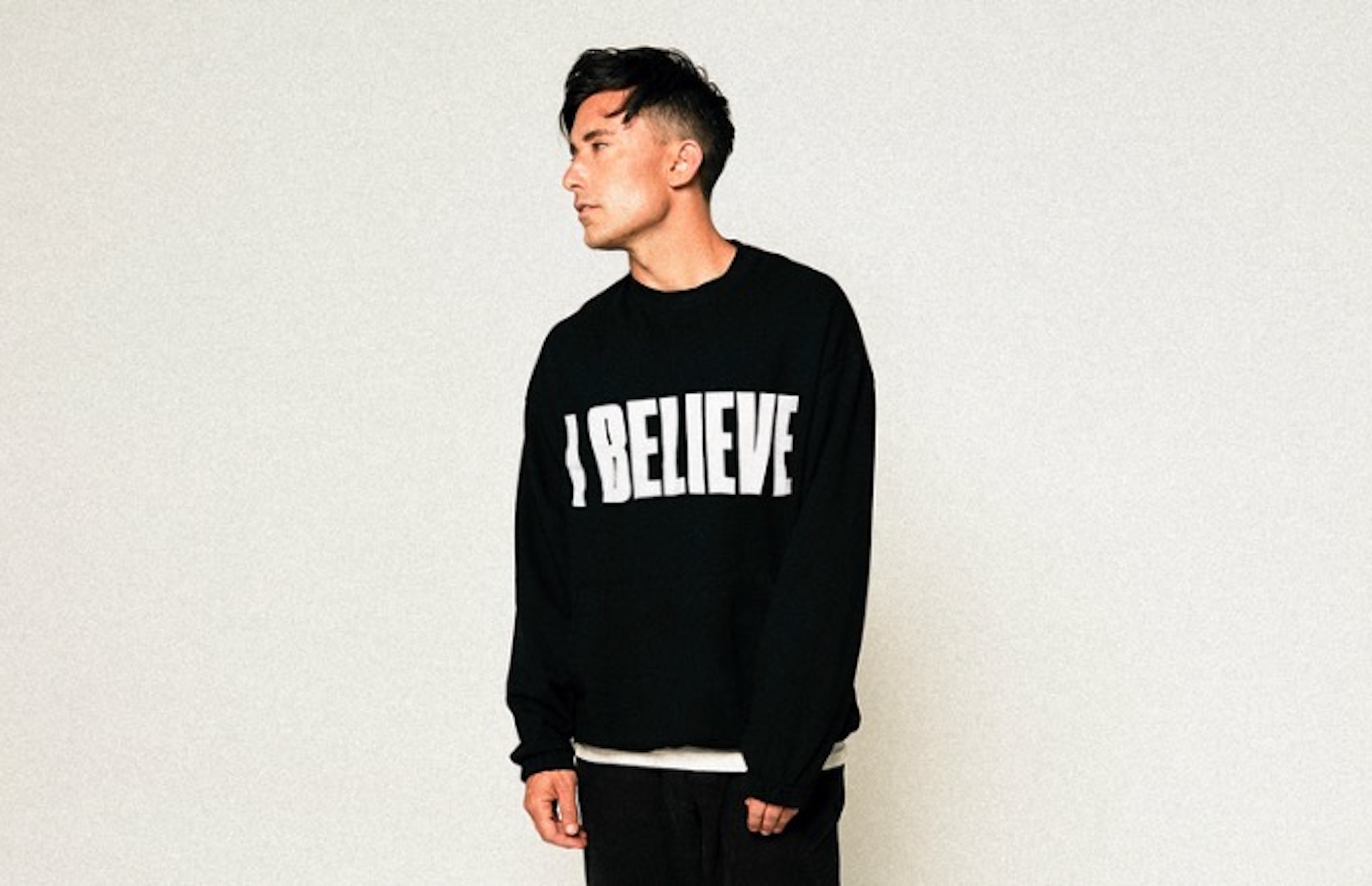 Singer Phil Wickham’s Journey to Inspire Millions Through Worship ...
