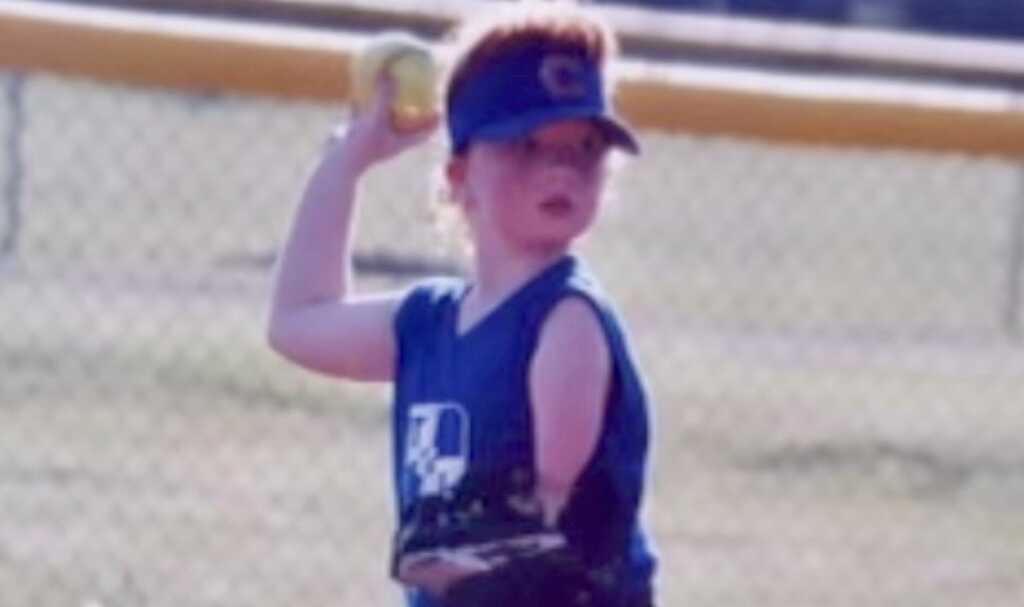 ‘God Doesn’t Make Mistakes’: Born With Just One Arm, Woman Proves ...