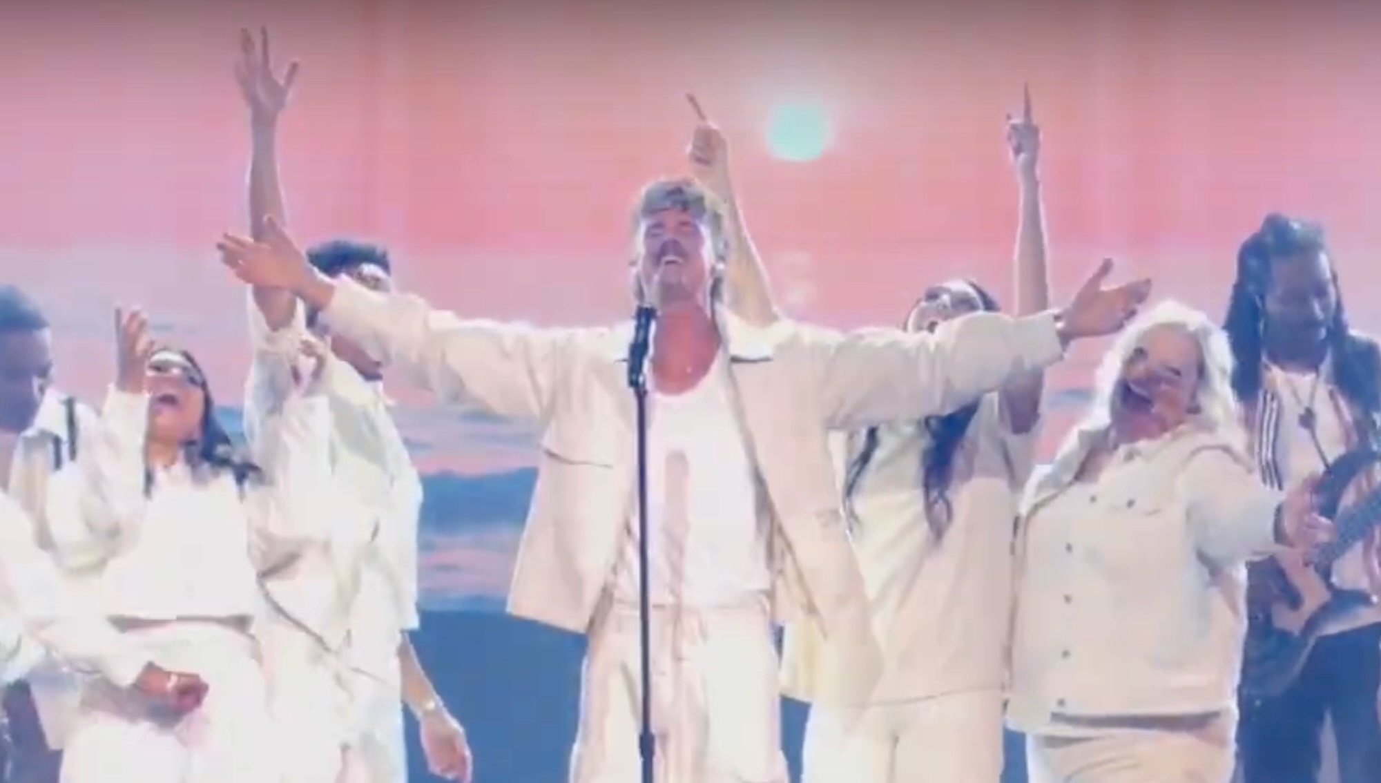 ‘THANK YOU JESUS’: Forrest Frank Reveals Miraculous Healing Two Weeks ...